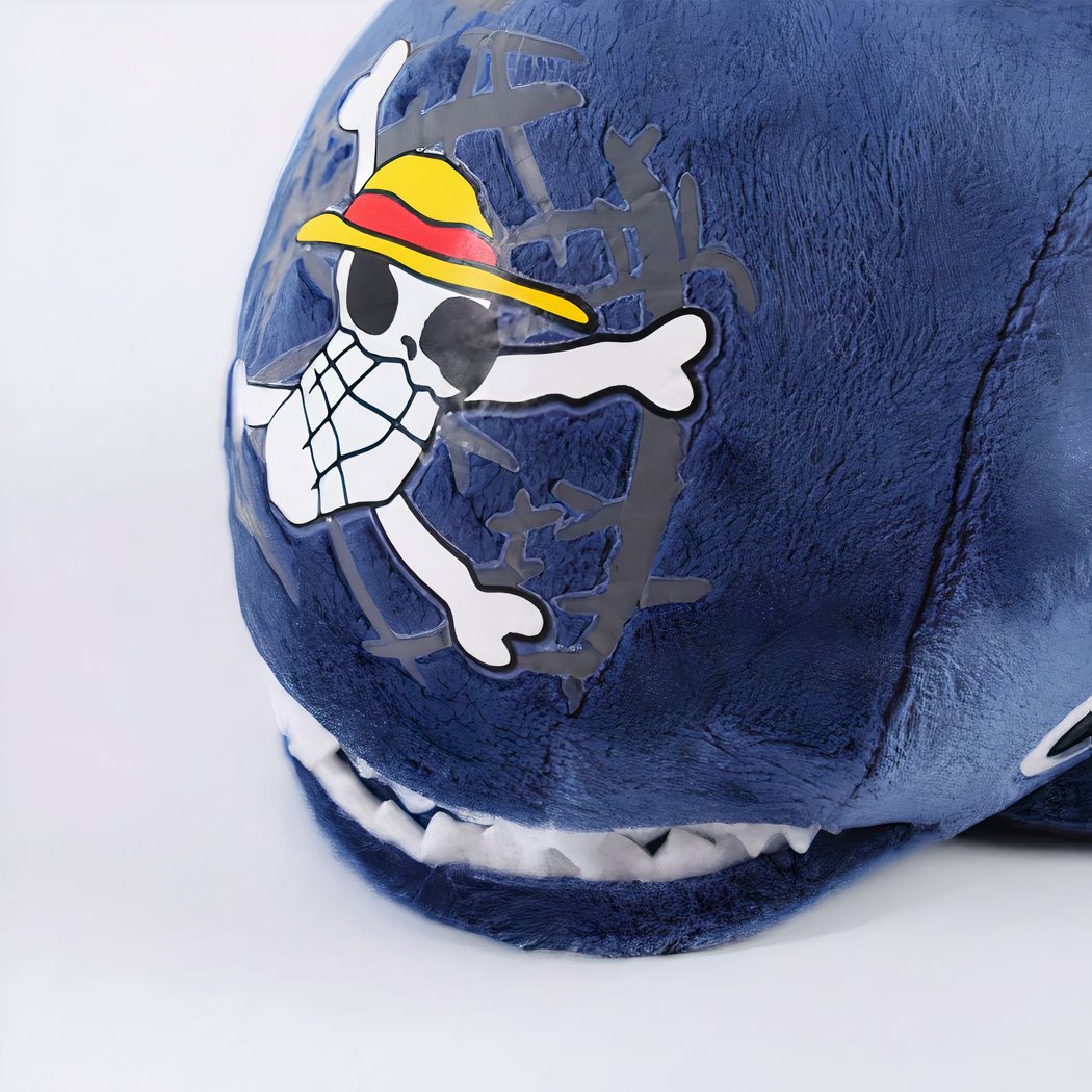 Baleine Laboon One Piece en peluche avec pendentif pour enfant • Ma Peluche